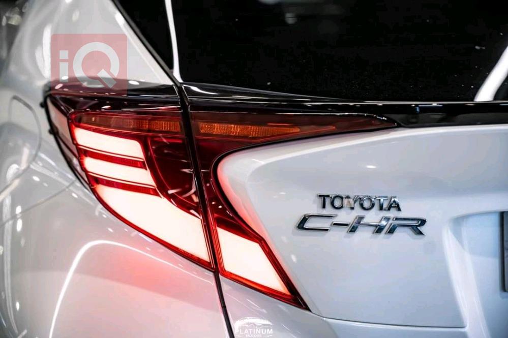 Toyota CH-R 2022 for sale