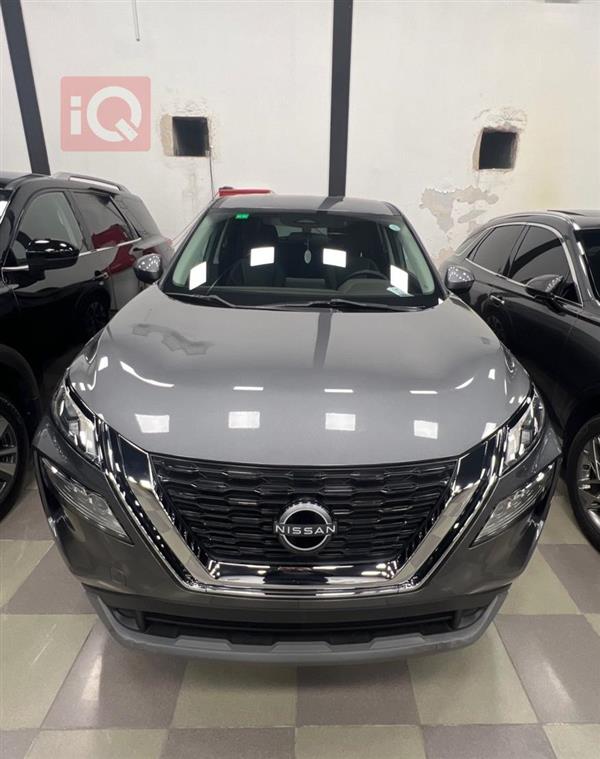 نیسان روک 2022 للبيع