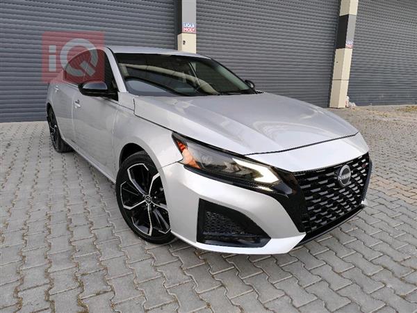 Nissan Altima 2023 - $17,000 for sale