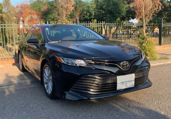 تويوتا كامري 2019 - $19,600 للبيع